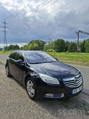 Melns Opel Insignia 2011 Rīga, ar dzinēja tilpumu 2.00 L un nobraukumu 314 tūkst. km par 2900 €, foto  vietnē AUTOMOTO.COM.LV