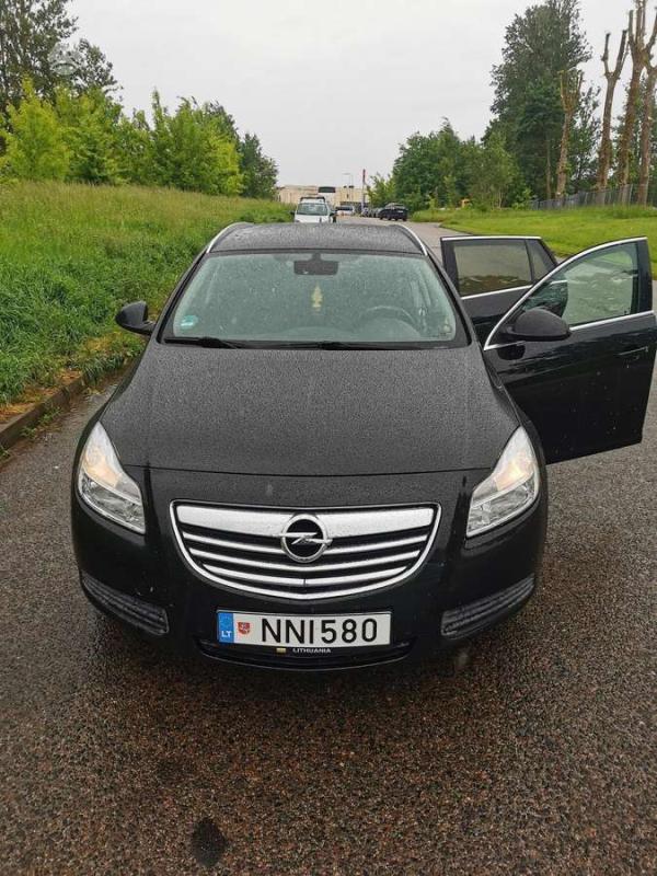 Melns Opel Insignia 2011 Viļņa, ar dzinēja tilpumu 2.00 L un nobraukumu 304 tūkst. km par 2250 €, foto 1 vietnē AUTOMOTO.COM.LV