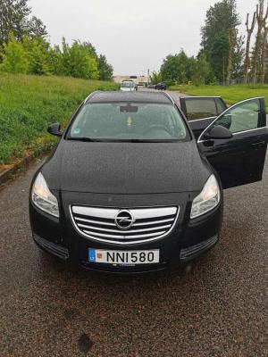 Melns Opel Insignia 2011 Viļņa, ar dzinēja tilpumu 2.00 L un nobraukumu 304 tūkst. km par 2250 €, foto  vietnē AUTOMOTO.COM.LV