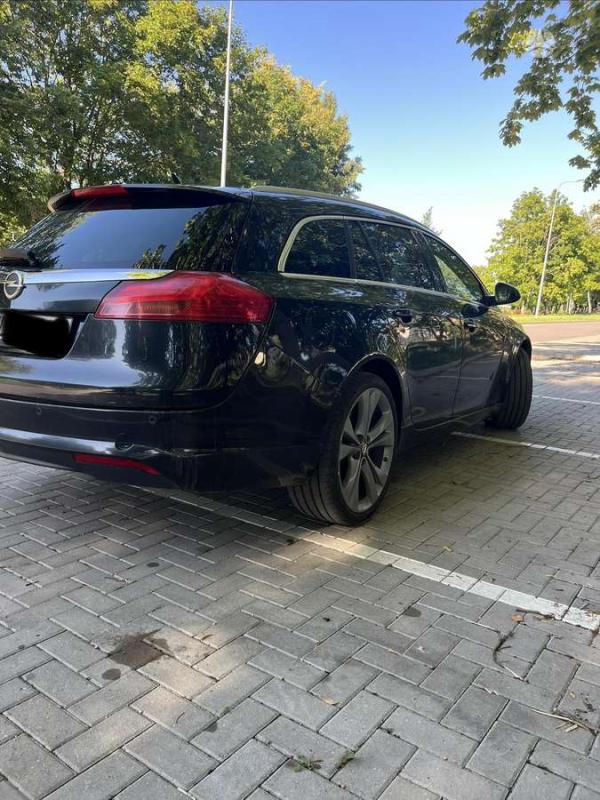 Melns Opel Insignia 2011 Viļņa, ar dzinēja tilpumu 1.96 L un nobraukumu 313 tūkst. km par 3400 €, foto 5 vietnē AUTOMOTO.COM.LV