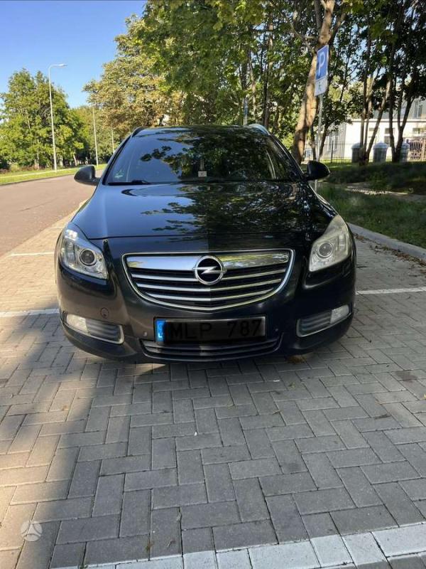Melns Opel Insignia 2011 Viļņa, ar dzinēja tilpumu 1.96 L un nobraukumu 313 tūkst. km par 3400 €, foto 8 vietnē AUTOMOTO.COM.LV