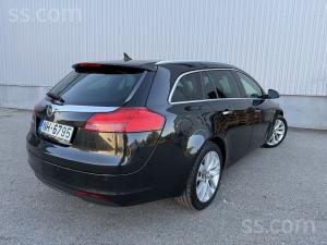 Melns Opel Insignia 2011 Tukums, ar dzinēja tilpumu 2.00 L un nobraukumu 242 tūkst. km par 3200 €, foto 6 vietnē AUTOMOTO.COM.LV