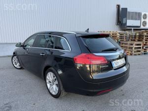 Melns Opel Insignia 2011 Tukums, ar dzinēja tilpumu 2.00 L un nobraukumu 242 tūkst. km par 3200 €, foto 7 vietnē AUTOMOTO.COM.LV