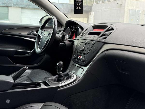 Melns Opel Insignia 2011 Viļņa, ar dzinēja tilpumu 2.00 L un nobraukumu 320 tūkst. km par 2200 €, foto 8 vietnē AUTOMOTO.COM.LV