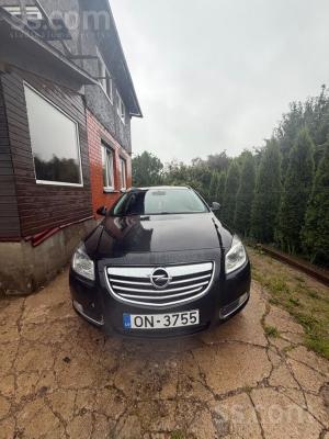 Melns Opel Insignia 2011 Rīga, ar dzinēja tilpumu 2.00 L un nobraukumu 310 tūkst. km par 4200 €, foto 1 vietnē AUTOMOTO.COM.LV