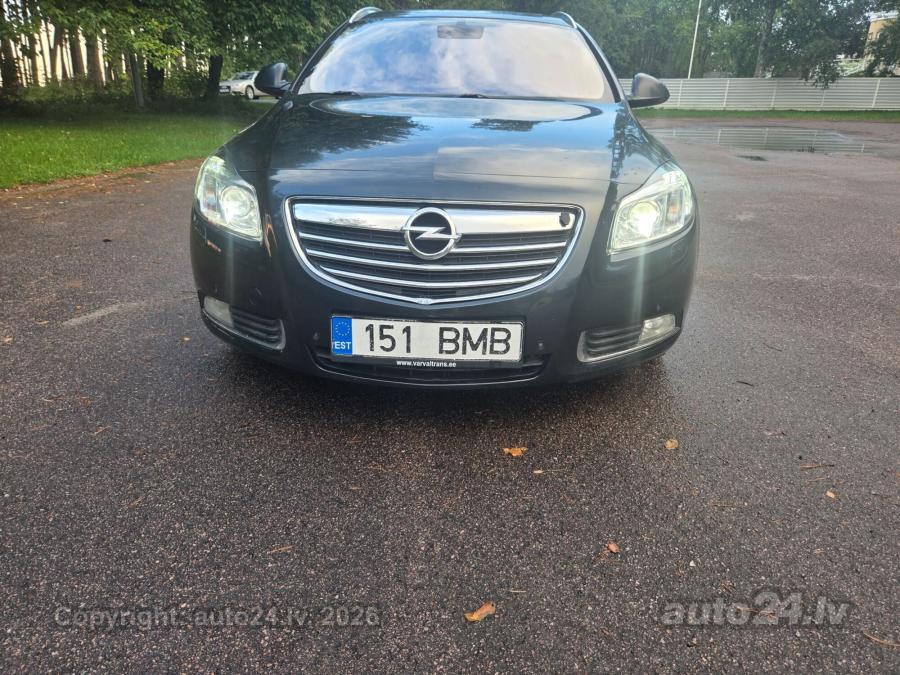 Melns Opel Insignia 2011 Tallina, ar dzinēja tilpumu 2.00 L un nobraukumu 351 tūkst. km par 1300 €, foto 1 vietnē AUTOMOTO.COM.LV