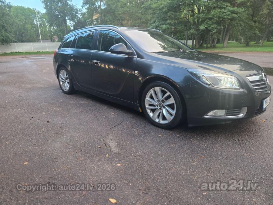 Melns Opel Insignia 2011 Tallina, ar dzinēja tilpumu 2.00 L un nobraukumu 351 tūkst. km par 1300 €, foto 3 vietnē AUTOMOTO.COM.LV
