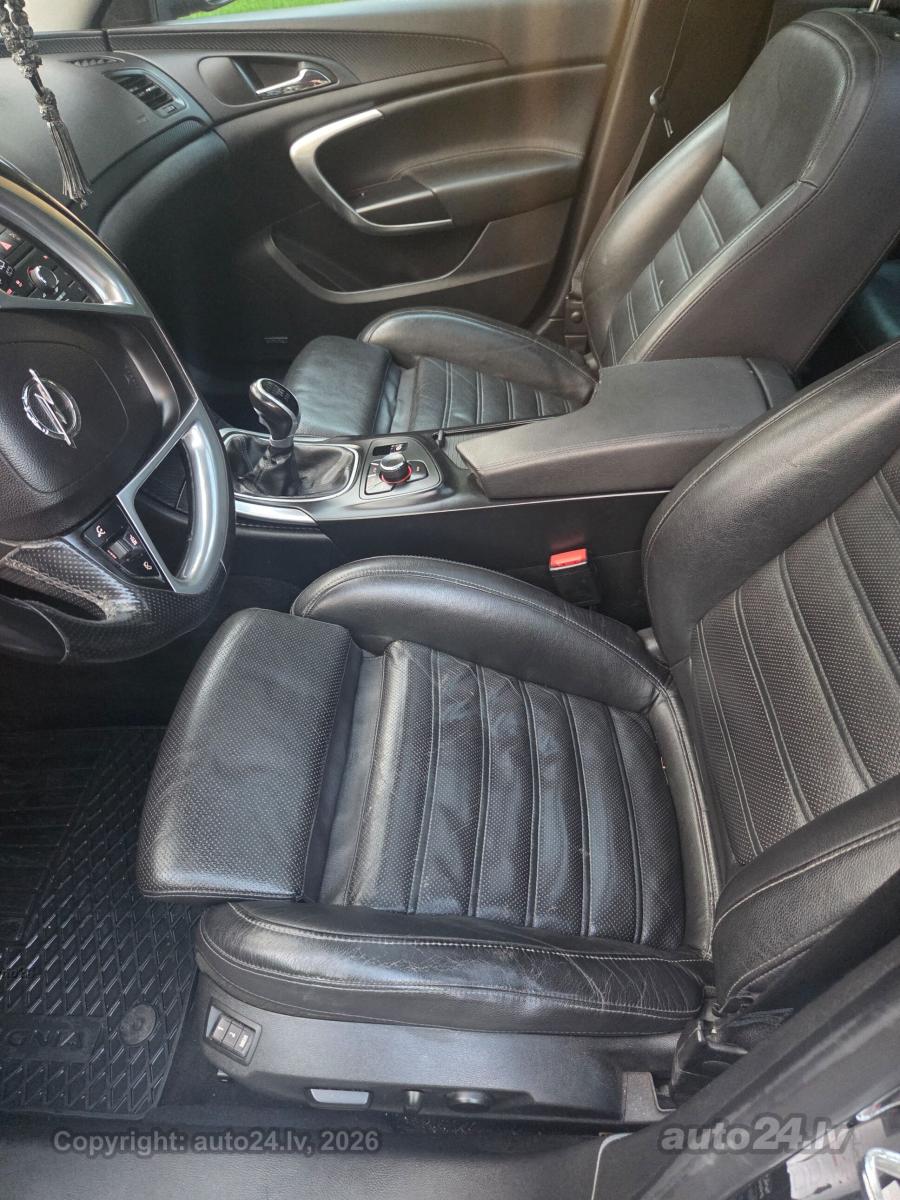 Melns Opel Insignia 2011 Tallina, ar dzinēja tilpumu 2.00 L un nobraukumu 351 tūkst. km par 1300 €, foto 6 vietnē AUTOMOTO.COM.LV