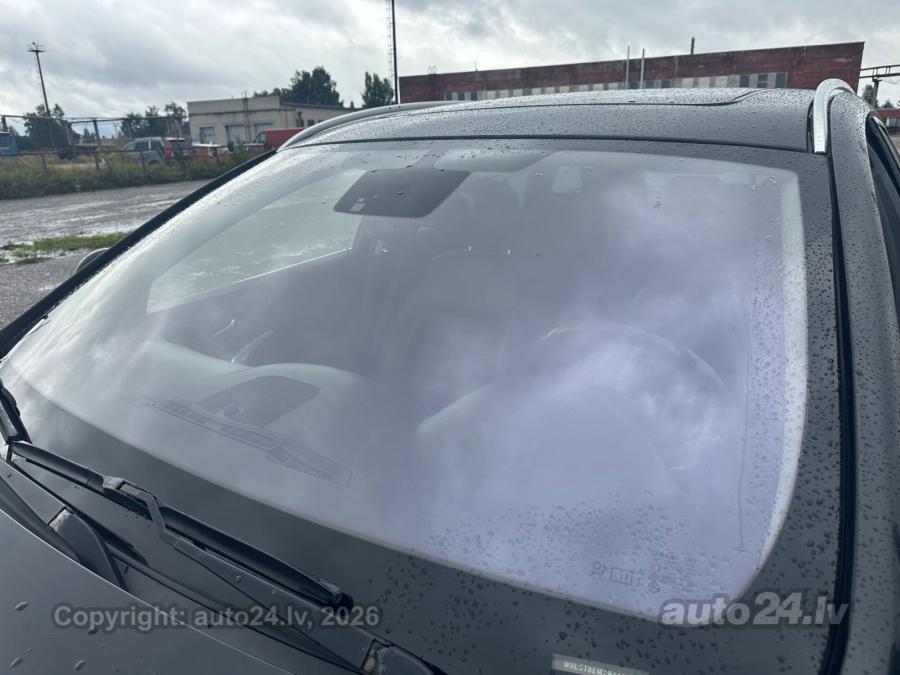 Melns Opel Insignia 2011 Tallina, ar dzinēja tilpumu 2.00 L un nobraukumu 350 tūkst. km par 1490 €, foto 25 vietnē AUTOMOTO.COM.LV