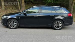 Melns Opel Insignia 2011 Rīga, ar dzinēja tilpumu 2.00 L un nobraukumu 294 tūkst. km par 2490 €, foto 3 vietnē AUTOMOTO.COM.LV