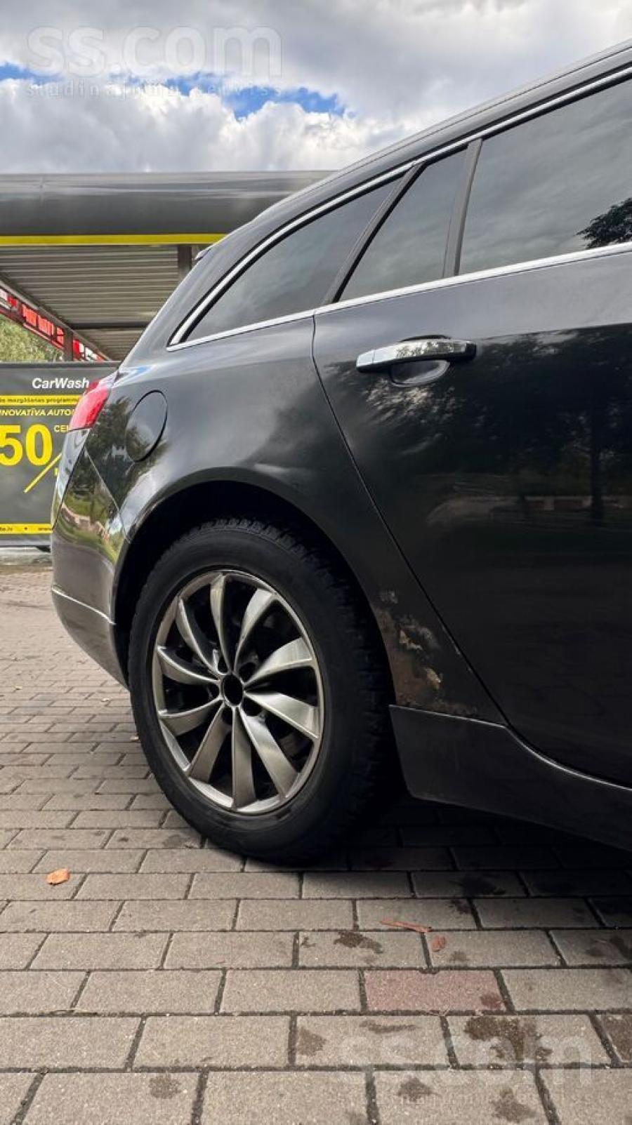 Melns Opel Insignia 2011 Rīga, ar dzinēja tilpumu 2.00 L un nobraukumu 294 tūkst. km par 2490 €, foto 12 vietnē AUTOMOTO.COM.LV