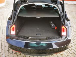 Black Opel Insignia 2011 in Klaipeda, with an engine capacity of 2.00 L and mileage of 209 thousand km for 3390 €, photo 29 on AUTOMOTO.COM.LV