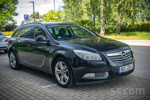 Melns Opel Insignia 2012 Rīga, ar dzinēja tilpumu 2.00 L un nobraukumu 0 tūkst. km par 2290 €, foto 3 vietnē AUTOMOTO.COM.LV