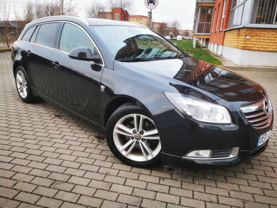 Melns Opel Insignia 2012 Klaipėda, ar dzinēja tilpumu 2.00 L un nobraukumu 214 tūkst. km par 4400 €, foto 3 vietnē AUTOMOTO.COM.LV