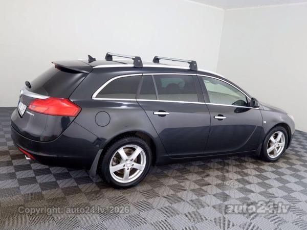 Melns Opel Insignia 2012 Tallina, ar dzinēja tilpumu 2.00 L un nobraukumu 226 tūkst. km par 2499 €, foto 3 vietnē AUTOMOTO.COM.LV