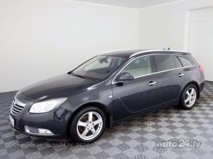 Black Opel Insignia 2012 in Tallinn, with an engine capacity of 2.00 L and mileage of 303 thousand km for 1999 €, photo 2 on AUTOMOTO.COM.LV