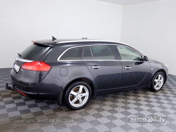Melns Opel Insignia 2012 Tallina, ar dzinēja tilpumu 2.00 L un nobraukumu 303 tūkst. km par 1999 €, foto 3 vietnē AUTOMOTO.COM.LV