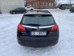 Black Opel Insignia 2012 in Rezekne, with an engine capacity of 2.00 L and mileage of 0 thousand km for 3350 €, photo 6 on AUTOMOTO.COM.LV