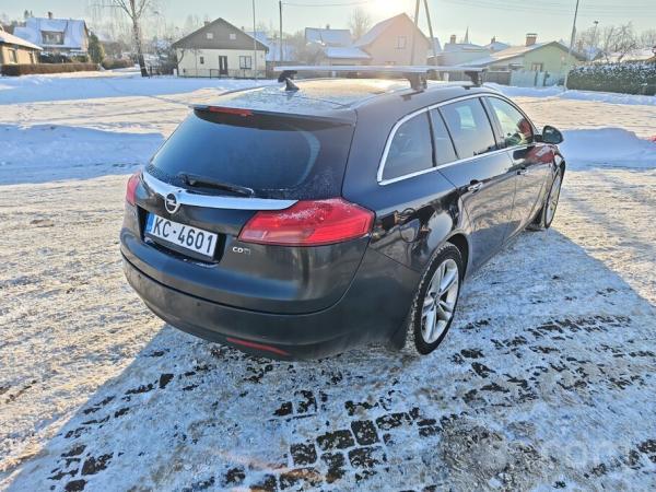 Melns Opel Insignia 2012 Cēsis, ar dzinēja tilpumu 2.00 L un nobraukumu 351 tūkst. km par 4200 €, foto 6 vietnē AUTOMOTO.COM.LV