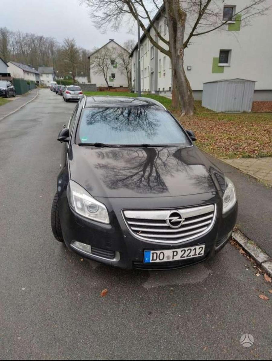 Melns Opel Insignia 2012 Prienai, ar dzinēja tilpumu 1.96 L un nobraukumu 244 tūkst. km par 1799 €, foto 2 vietnē AUTOMOTO.COM.LV