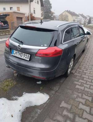 Melns Opel Insignia 2012 Prienai, ar dzinēja tilpumu 1.96 L un nobraukumu 244 tūkst. km par 1799 €, foto 6 vietnē AUTOMOTO.COM.LV