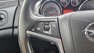 Black Opel Insignia 2012 in Riga, with an engine capacity of 2.00 L and mileage of 281 thousand km for 3950 €, photo 11 on AUTOMOTO.COM.LV