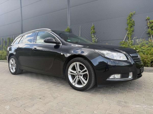 Melns Opel Insignia 2012 Viļņa, ar dzinēja tilpumu 1.96 L un nobraukumu 200 tūkst. km par 4444 €, foto 8 vietnē AUTOMOTO.COM.LV