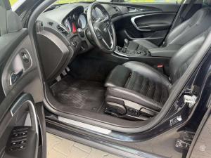 Black Opel Insignia 2012 in Vilnius, with an engine capacity of 1.96 L and mileage of 200 thousand km for 4444 €, photo 15 on AUTOMOTO.COM.LV