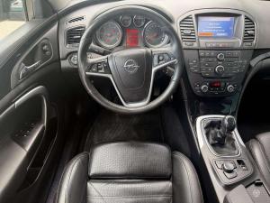 Black Opel Insignia 2012 in Vilnius, with an engine capacity of 1.96 L and mileage of 200 thousand km for 4444 €, photo 17 on AUTOMOTO.COM.LV