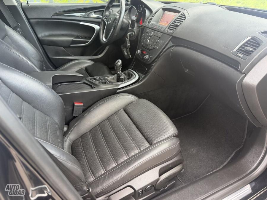 Melns Opel Insignia 2012 Viļņa, ar dzinēja tilpumu 2.00 L un nobraukumu 200 tūkst. km par 4444 €, foto 12 vietnē AUTOMOTO.COM.LV