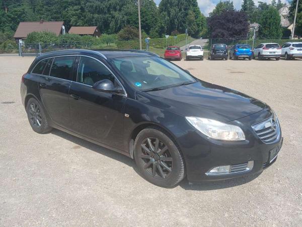 Melns Opel Insignia 2012 Kelmė, ar dzinēja tilpumu 1.96 L un nobraukumu 266 tūkst. km par 3000 €, foto 2 vietnē AUTOMOTO.COM.LV