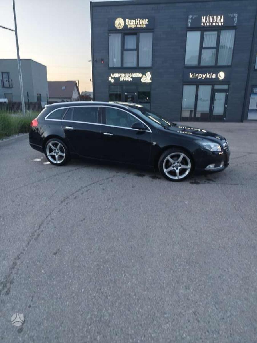 Melns Opel Insignia 2012 Kauņa, ar dzinēja tilpumu 1.96 L un nobraukumu 301 tūkst. km par 2899 €, foto 1 vietnē AUTOMOTO.COM.LV