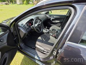 Melns Opel Insignia 2012 Jēkabpils, ar dzinēja tilpumu 2.00 L un nobraukumu 287 tūkst. km par 4250 €, foto 8 vietnē AUTOMOTO.COM.LV