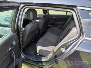 Melns Opel Insignia 2012 Jēkabpils, ar dzinēja tilpumu 2.00 L un nobraukumu 287 tūkst. km par 4250 €, foto 9 vietnē AUTOMOTO.COM.LV
