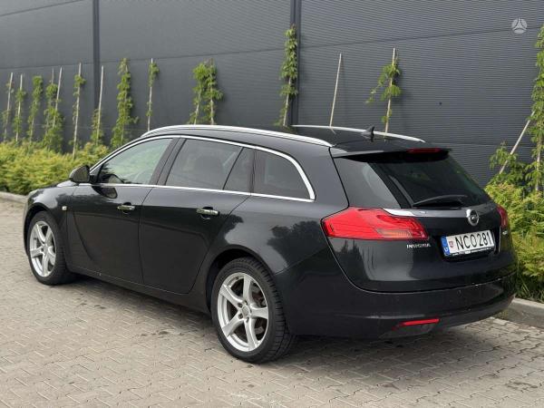 Melns Opel Insignia 2012 Viļņa, ar dzinēja tilpumu 1.96 L un nobraukumu 283 tūkst. km par 4700 €, foto 3 vietnē AUTOMOTO.COM.LV