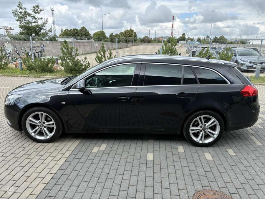 Melns Opel Insignia 2012 Šauļi, ar dzinēja tilpumu 1.96 L un nobraukumu 298 tūkst. km par 3750 €, foto 3 vietnē AUTOMOTO.COM.LV