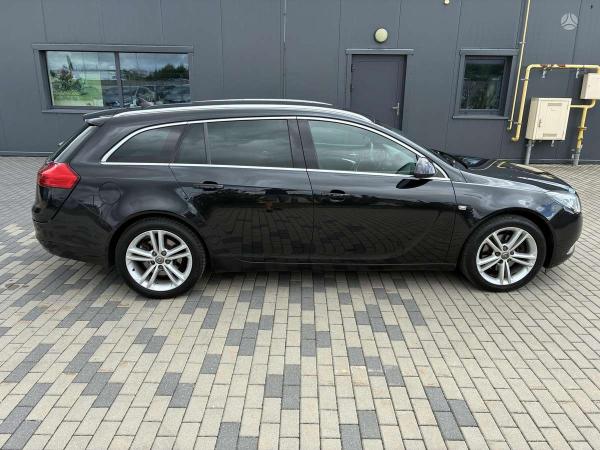 Melns Opel Insignia 2012 Šauļi, ar dzinēja tilpumu 1.96 L un nobraukumu 298 tūkst. km par 3750 €, foto 6 vietnē AUTOMOTO.COM.LV