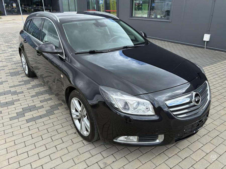 Melns Opel Insignia 2012 Šauļi, ar dzinēja tilpumu 1.96 L un nobraukumu 298 tūkst. km par 3750 €, foto 8 vietnē AUTOMOTO.COM.LV