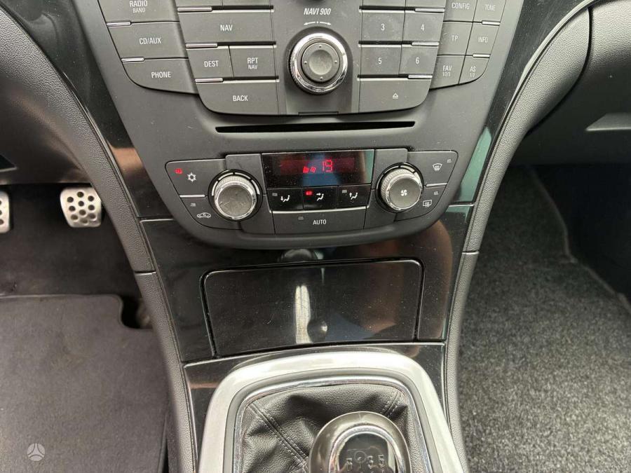 Melns Opel Insignia 2012 Šauļi, ar dzinēja tilpumu 1.96 L un nobraukumu 298 tūkst. km par 3750 €, foto 16 vietnē AUTOMOTO.COM.LV
