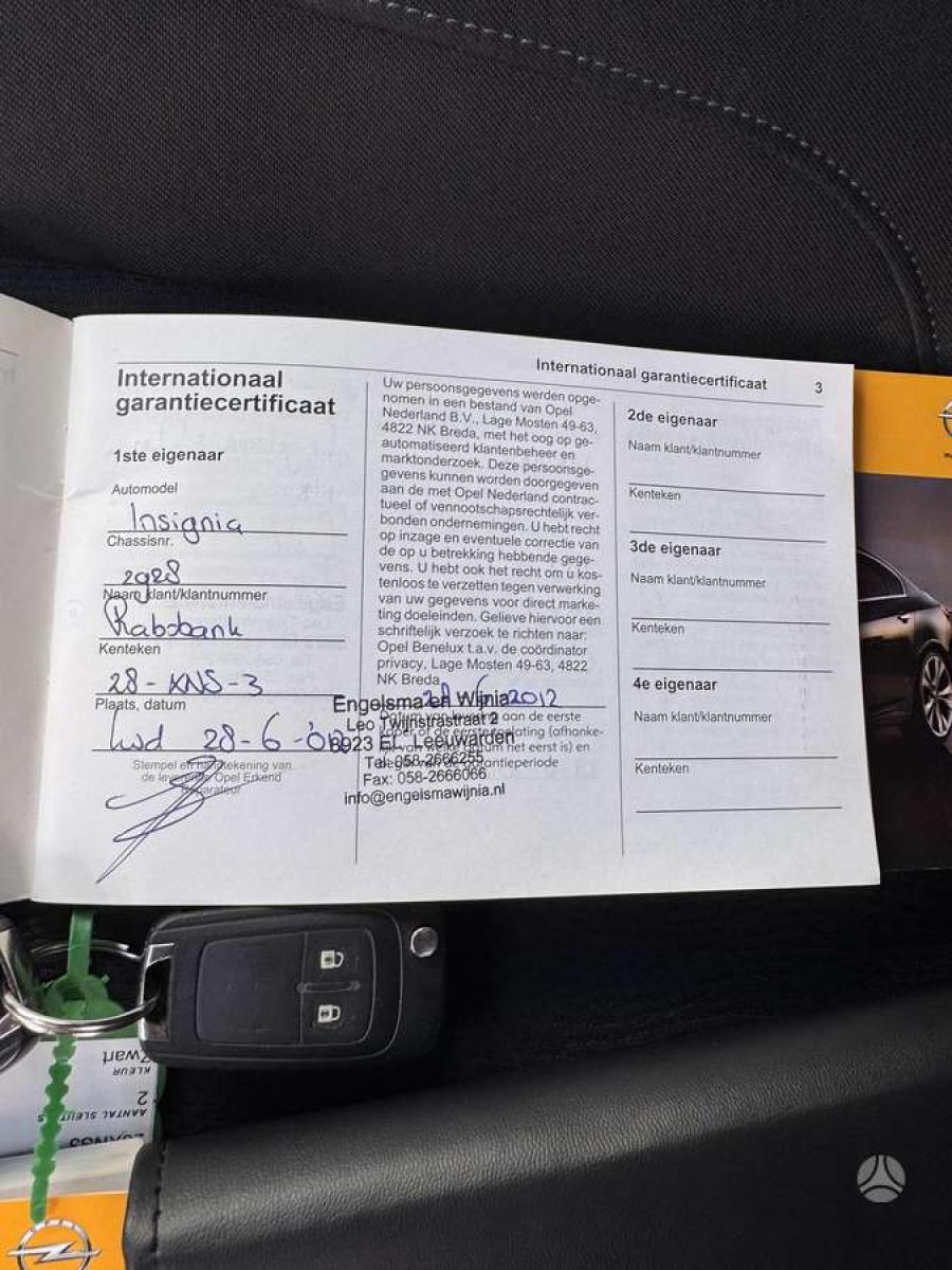 Black Opel Insignia 2012 in Jonava, with an engine capacity of 1.36 L and mileage of 217 thousand km for 2650 €, photo 17 on AUTOMOTO.COM.LV
