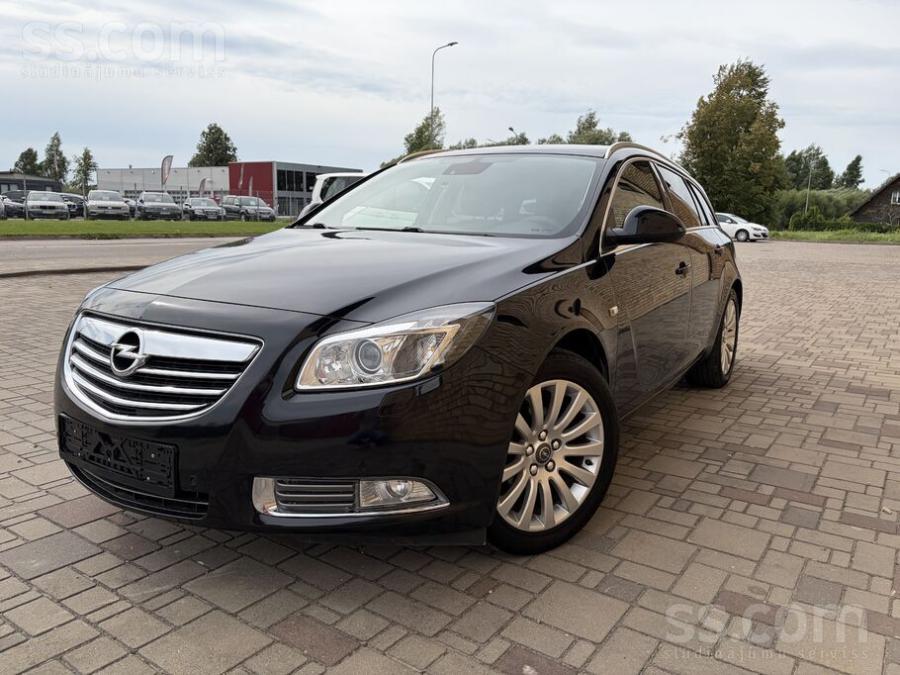 Melns Opel Insignia 2012 Jelgava, ar dzinēja tilpumu 2.00 L un nobraukumu 264 tūkst. km par 4950 €, foto 1 vietnē AUTOMOTO.COM.LV