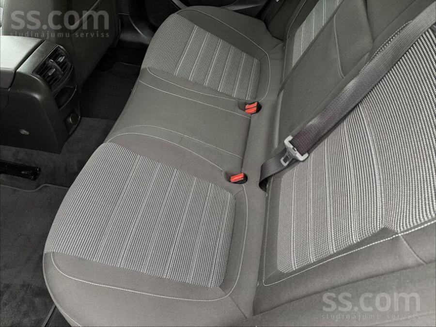 Melns Opel Insignia 2012 Jelgava, ar dzinēja tilpumu 2.00 L un nobraukumu 264 tūkst. km par 4950 €, foto 7 vietnē AUTOMOTO.COM.LV