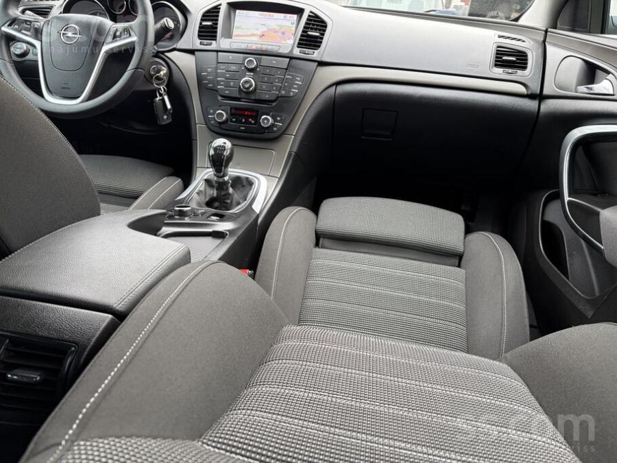Melns Opel Insignia 2012 Jelgava, ar dzinēja tilpumu 2.00 L un nobraukumu 264 tūkst. km par 4950 €, foto 12 vietnē AUTOMOTO.COM.LV