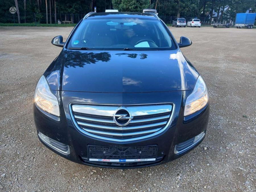 Melns Opel Insignia 2012 Kelmė, ar dzinēja tilpumu 1.96 L un nobraukumu 266 tūkst. km par 2200 €, foto 3 vietnē AUTOMOTO.COM.LV