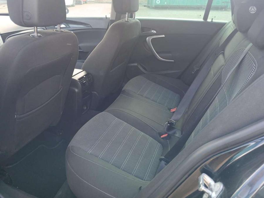 Melns Opel Insignia 2012 Kelmė, ar dzinēja tilpumu 1.96 L un nobraukumu 266 tūkst. km par 2200 €, foto 14 vietnē AUTOMOTO.COM.LV