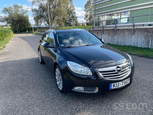 Melns Opel Insignia 2012 Rīga, ar dzinēja tilpumu 2.00 L un nobraukumu 320 tūkst. km par 2500 €, foto 3 vietnē AUTOMOTO.COM.LV