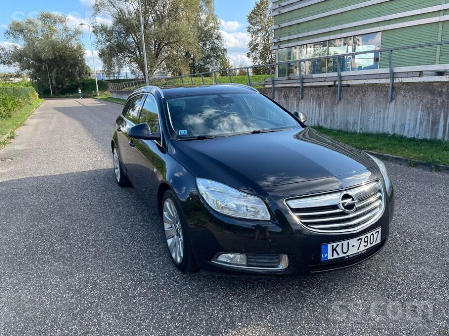 Melns Opel Insignia 2012 Rīga, ar dzinēja tilpumu 2.00 L un nobraukumu 320 tūkst. km par 2500 €, foto 3 vietnē AUTOMOTO.COM.LV