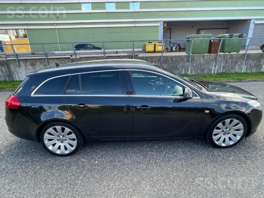 Melns Opel Insignia 2012 Rīga, ar dzinēja tilpumu 2.00 L un nobraukumu 320 tūkst. km par 2500 €, foto 6 vietnē AUTOMOTO.COM.LV