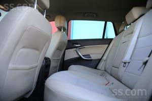 Black Opel Insignia 2012 in Riga, with an engine capacity of 2.00 L and mileage of 401 thousand km for 2495 €, photo 13 on AUTOMOTO.COM.LV