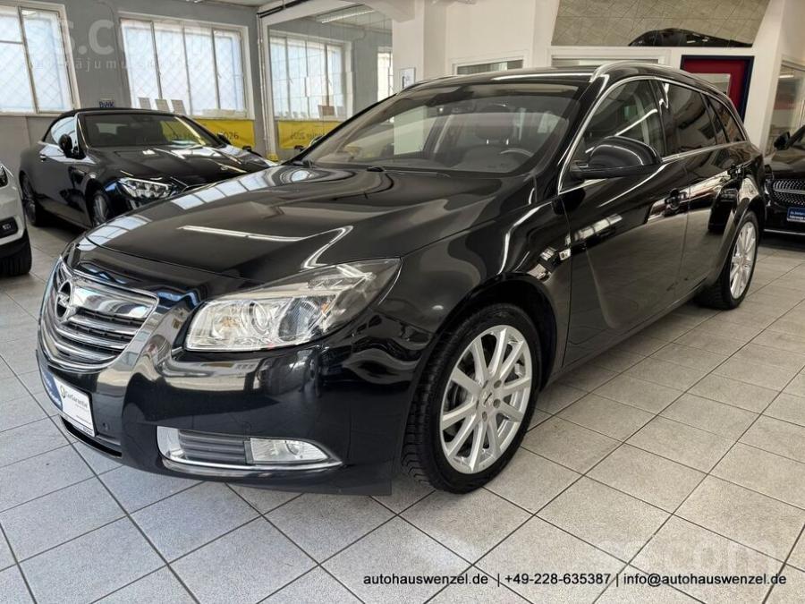 Melns Opel Insignia 2012 Ogre, ar dzinēja tilpumu 2.00 L un nobraukumu 197 tūkst. km par 5995 €, foto 1 vietnē AUTOMOTO.COM.LV